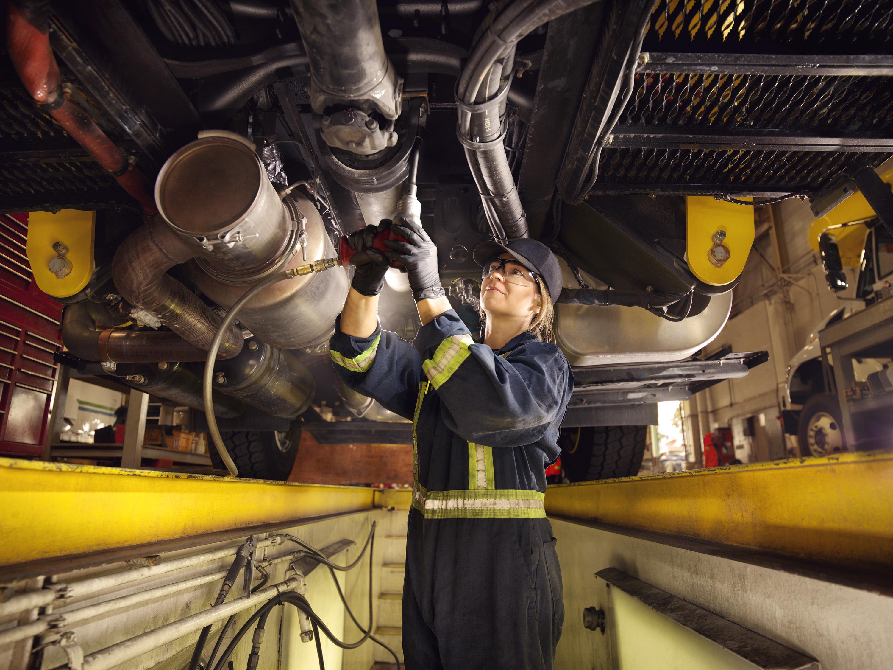 Heavy Duty Equipment Technician | SkilledTradesBC